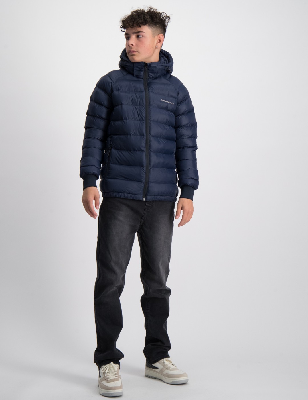 Peak Performance Jr Tomic Insulated Hood Jacket Blå til Dreng | Kids ...