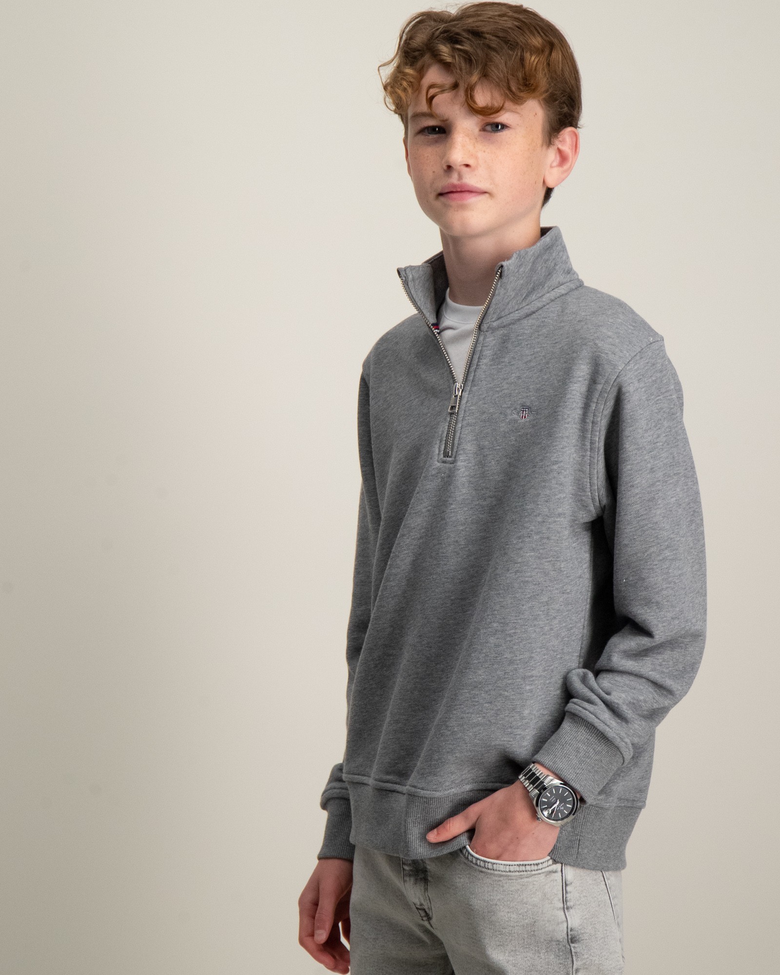 GANT SHIELD HALF ZIP SWEATSHIRT Grå til Gutt | Kids Brand Store