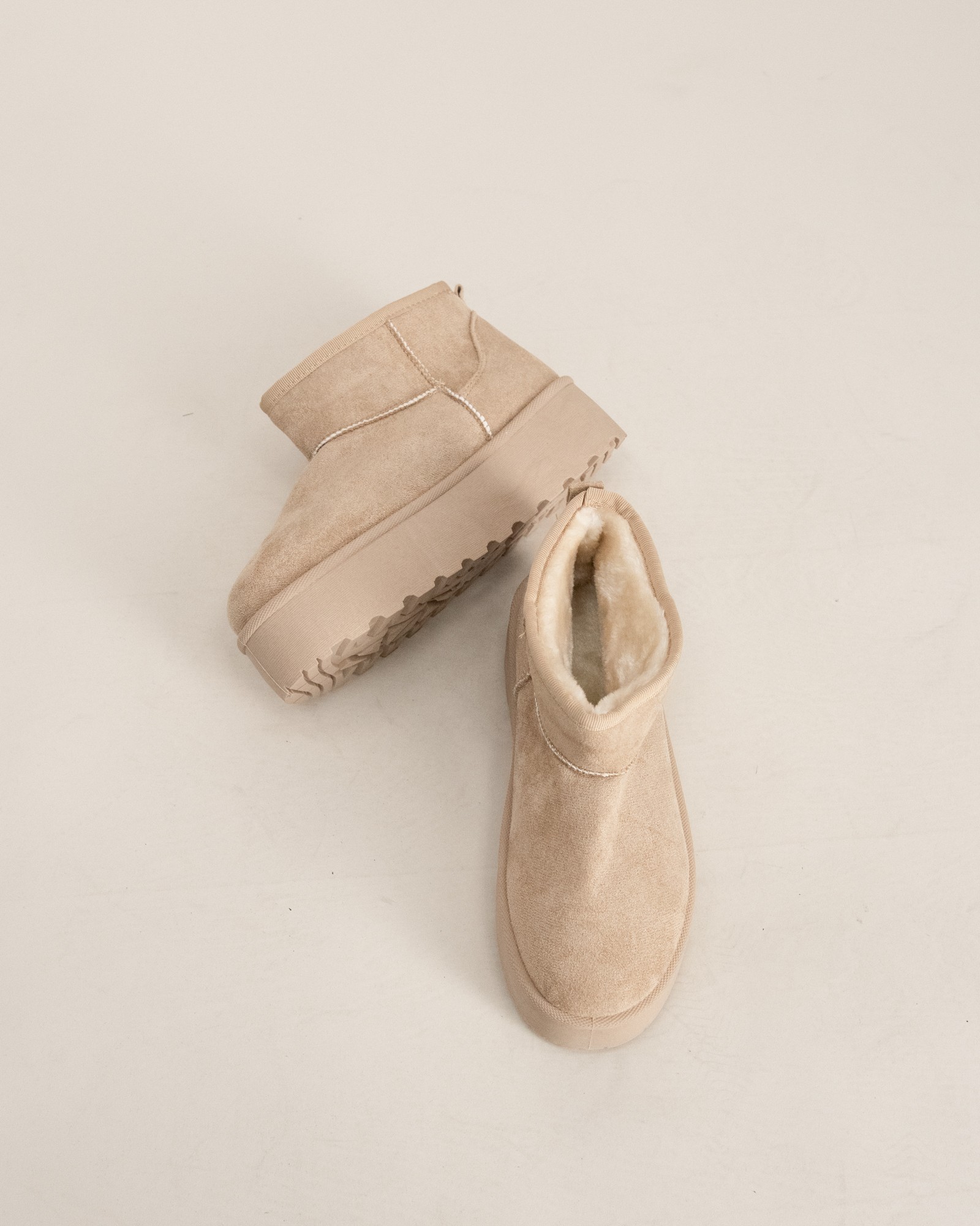 RYVLS Low Chunky Winter Boots Beige für Mädchen | Kids Brand Store