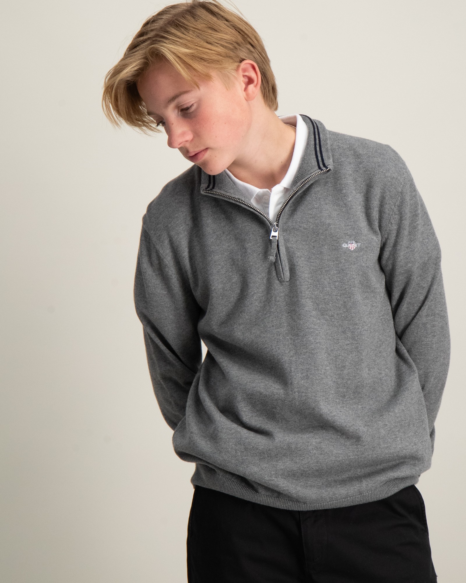 GANT SHIELD COTTON HALF ZIP Grå til Gutt | Kids Brand Store