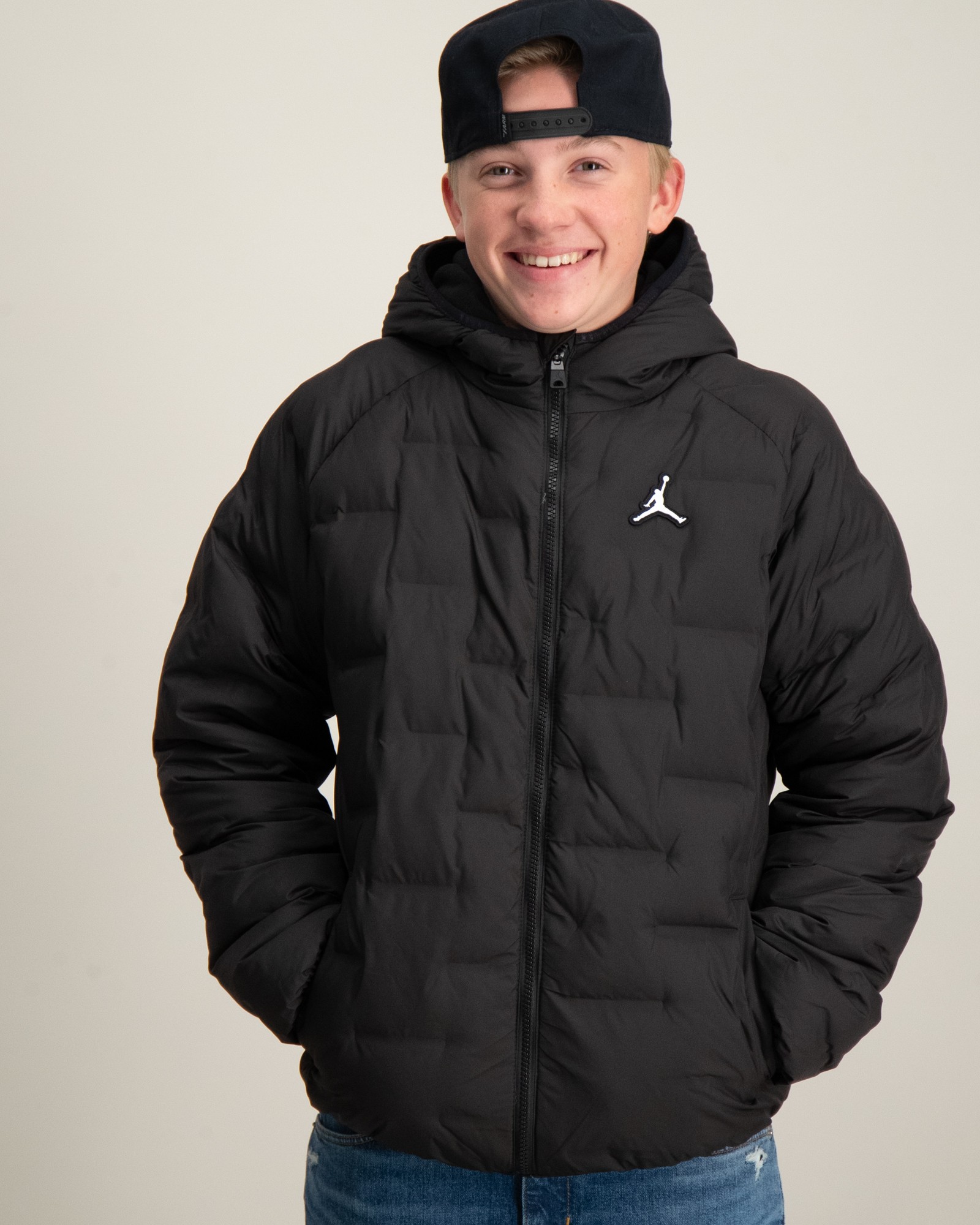 Nike Jordan JDN WELDED JORDAN PUFFER Schwarz für Jungen | Kids Brand Store