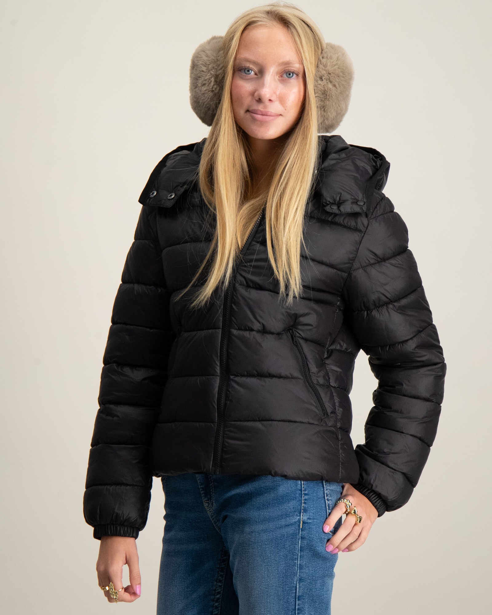 Gina Tricot Young Y puffer jacket Svart för Tjej | Kids Brand Store