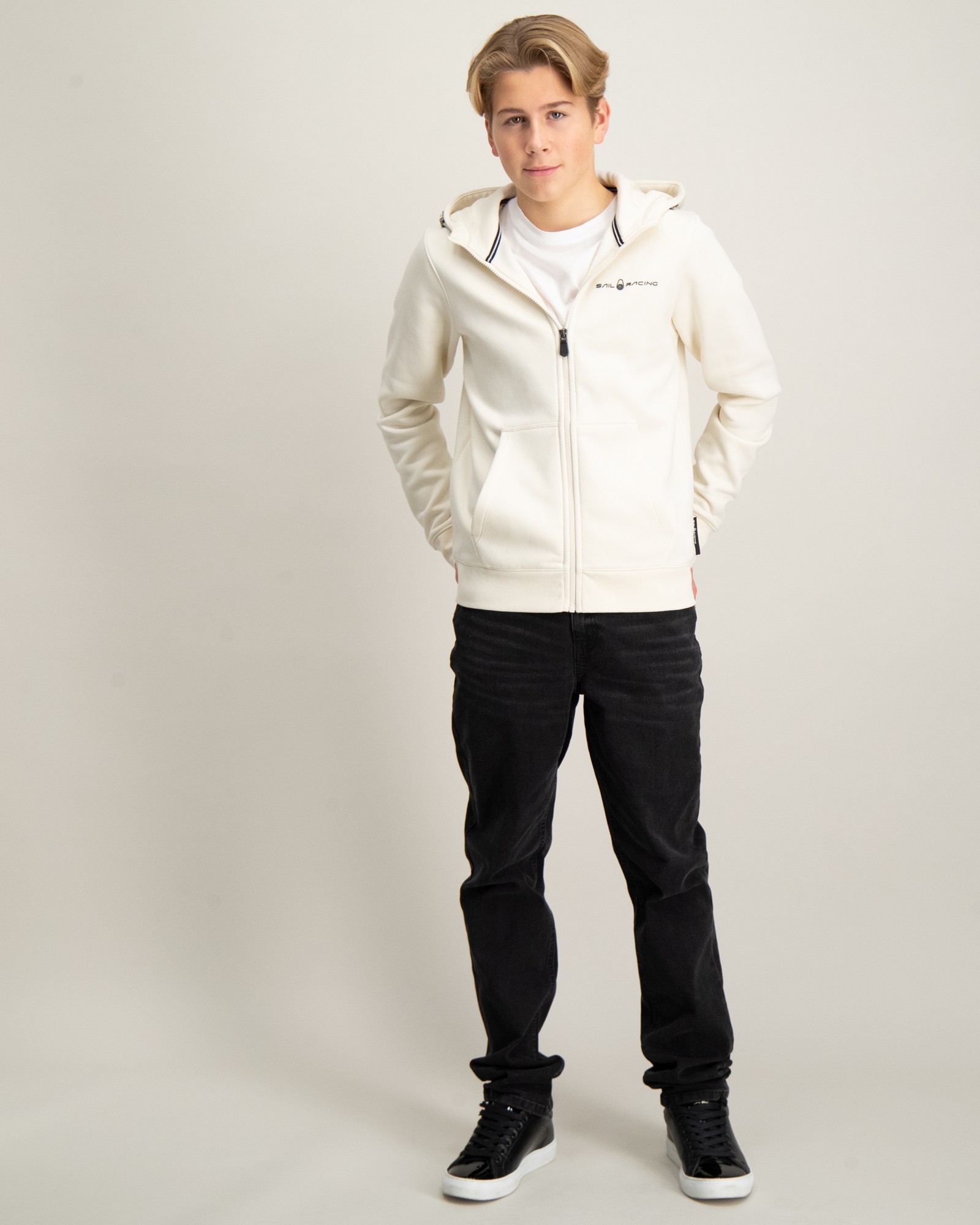 Sail Racing JR BOWMAN LOGO ZIP HOOD Vit för Kille | Kids Brand Store