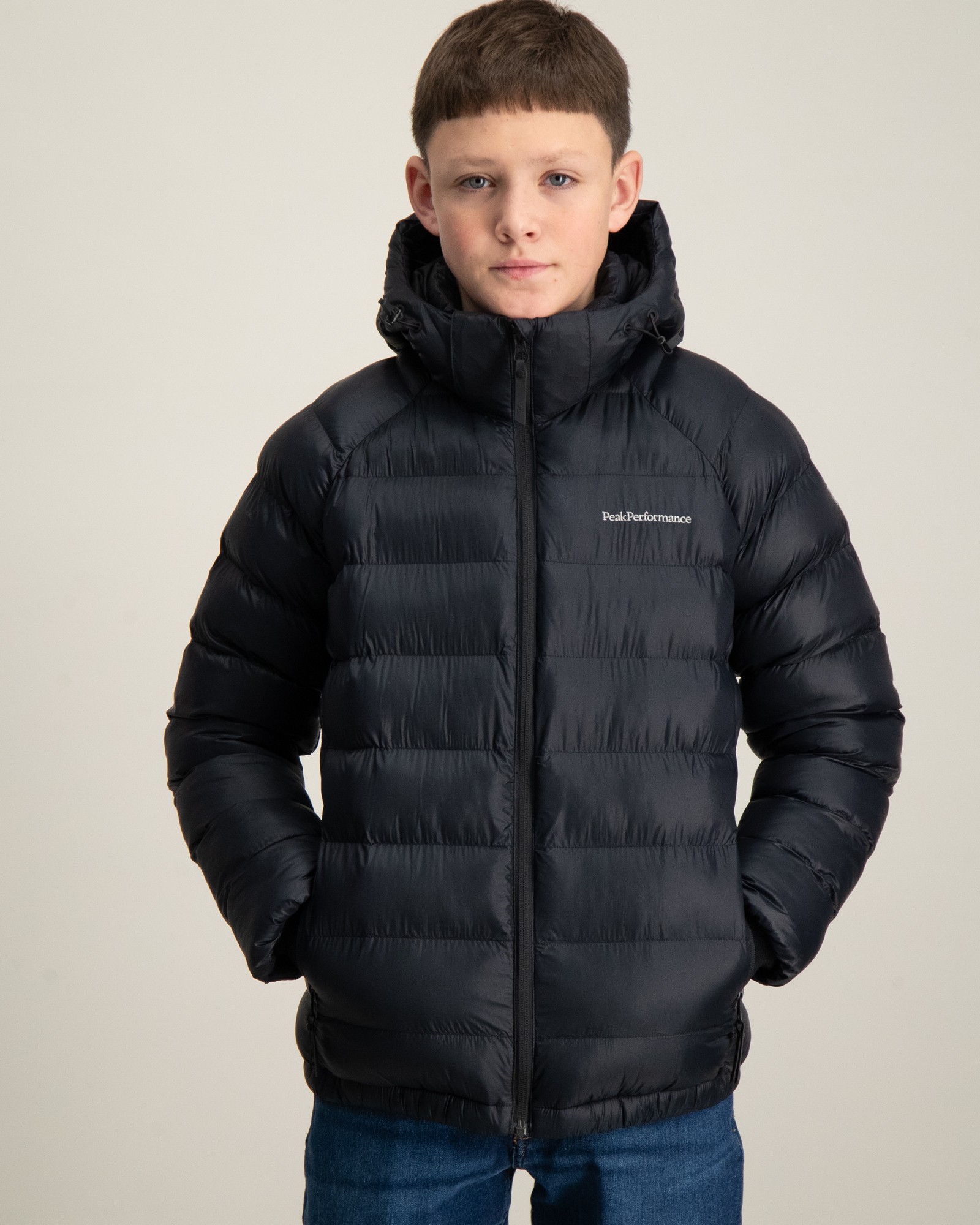 Peak Performance Jr Tomic Insulated Hood Jacket Svart til Gutt | Kids ...