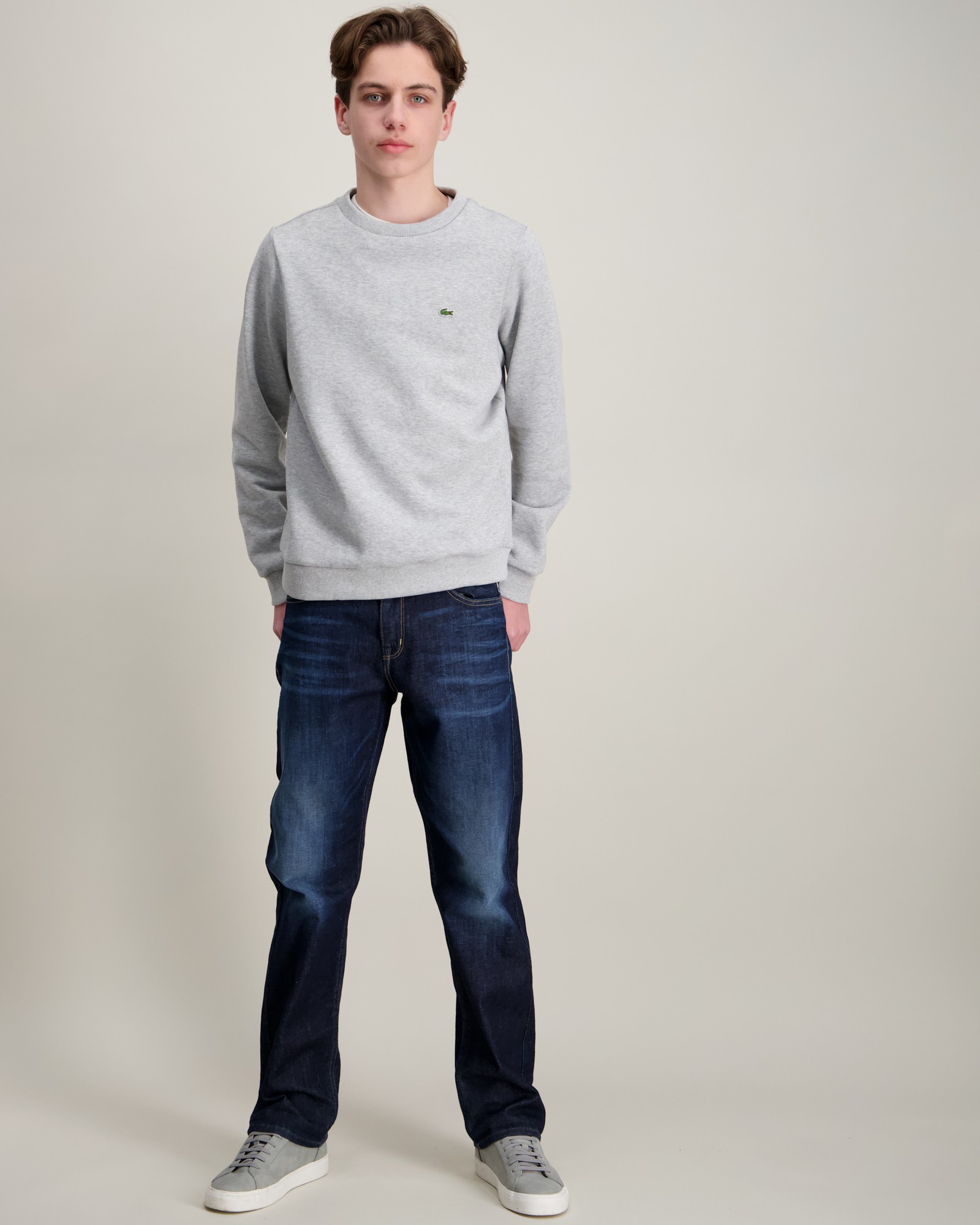 Lacoste SWEATSHIRT CREW Harmaa varten Pojat | Kids Brand Store