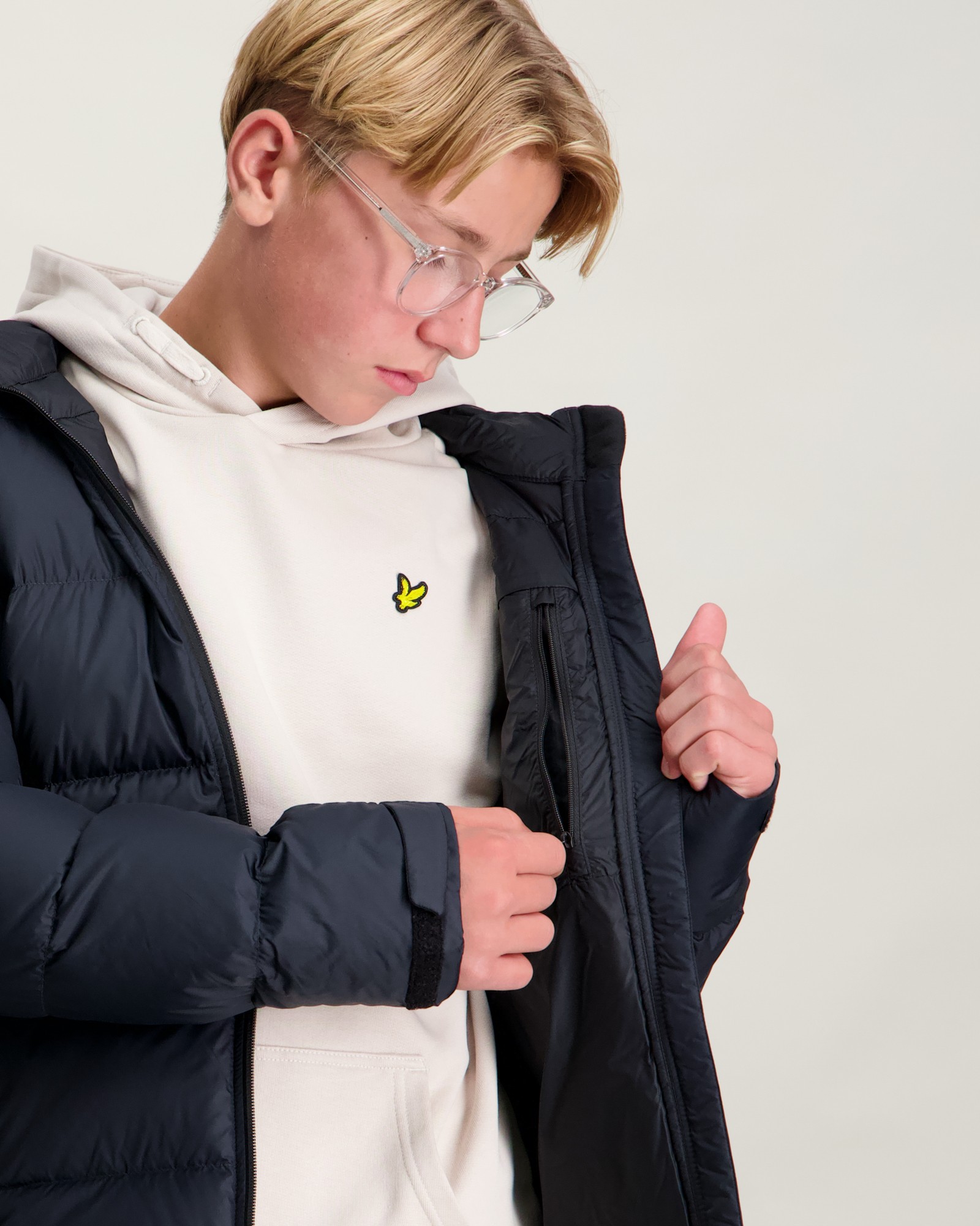 Peak Performance Jr Frost Down Puffer Jacket Svart för Kille | Kids ...