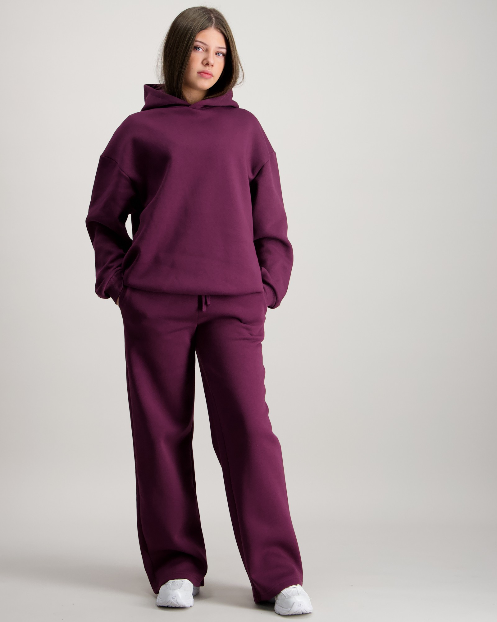 LMTD NLFRENAR LW BRU WIDE SWEAT PANT Violetti varten Tytöt | Kids Brand ...