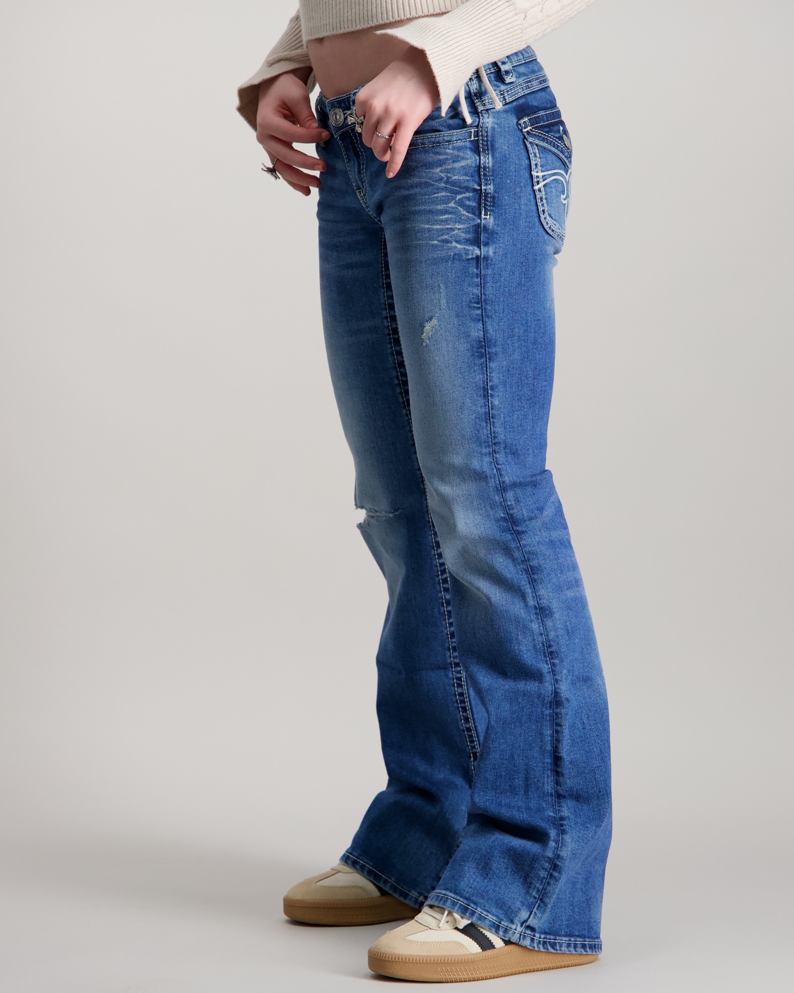 Gina Tricot Young Y one knee destroy jeans Blauw voor Meisjes | Kids ...