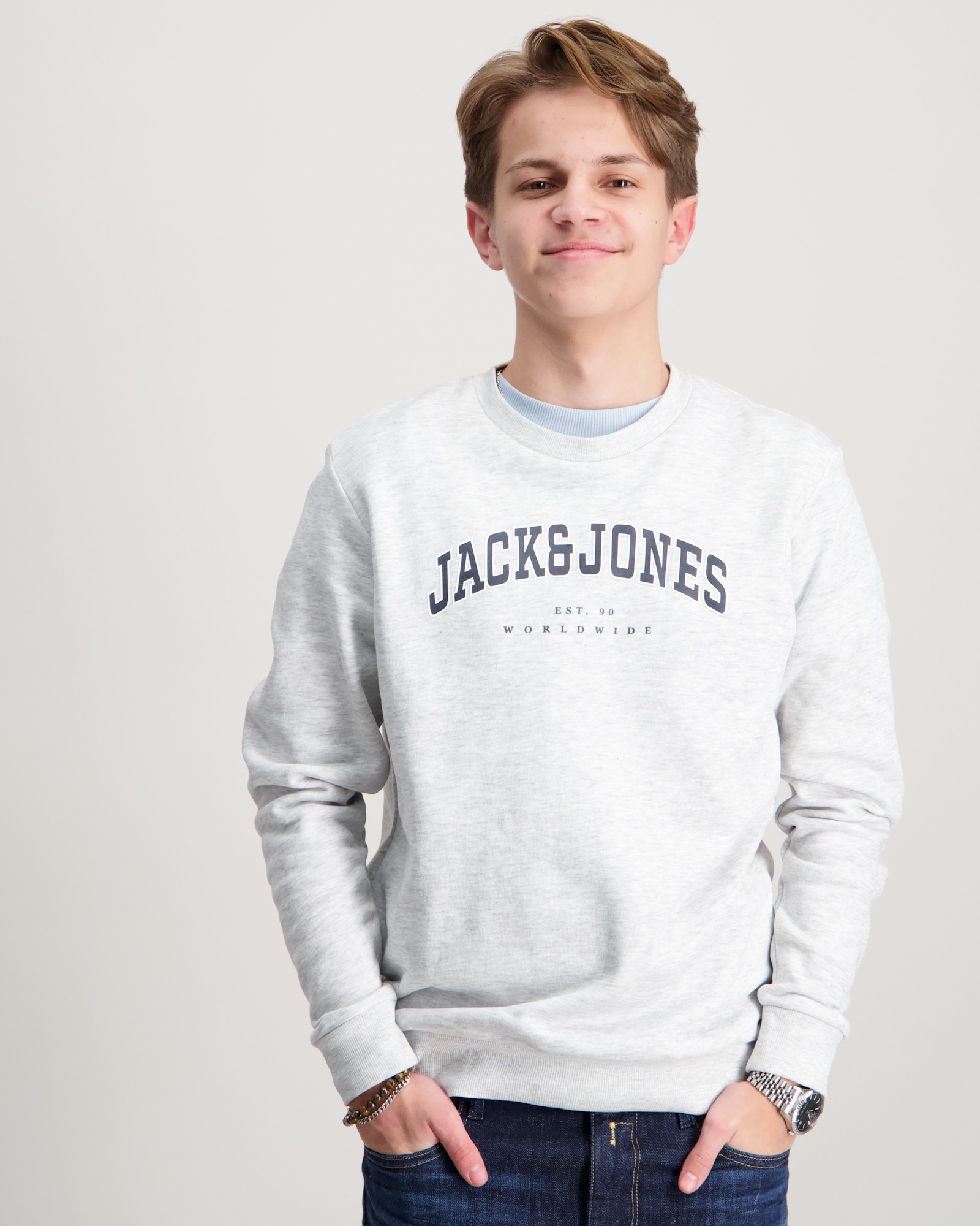 Jack & Jones JJECALEB VARSITY SWEAT CREW NCK NOOS JNR Weiß für Jungen ...