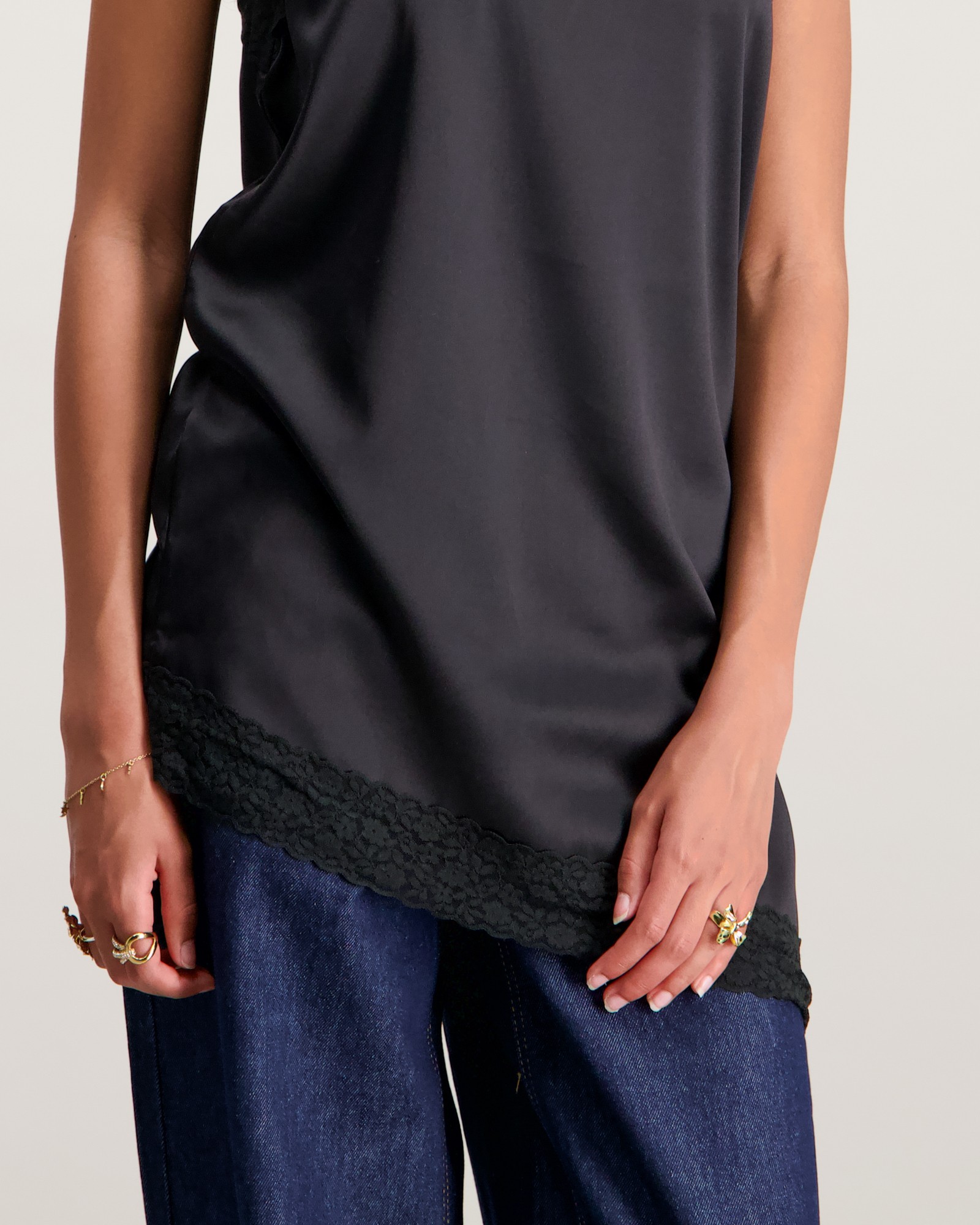Instinct Girls satin asymmetric singlet Musta varten Tytöt | Kids Brand ...