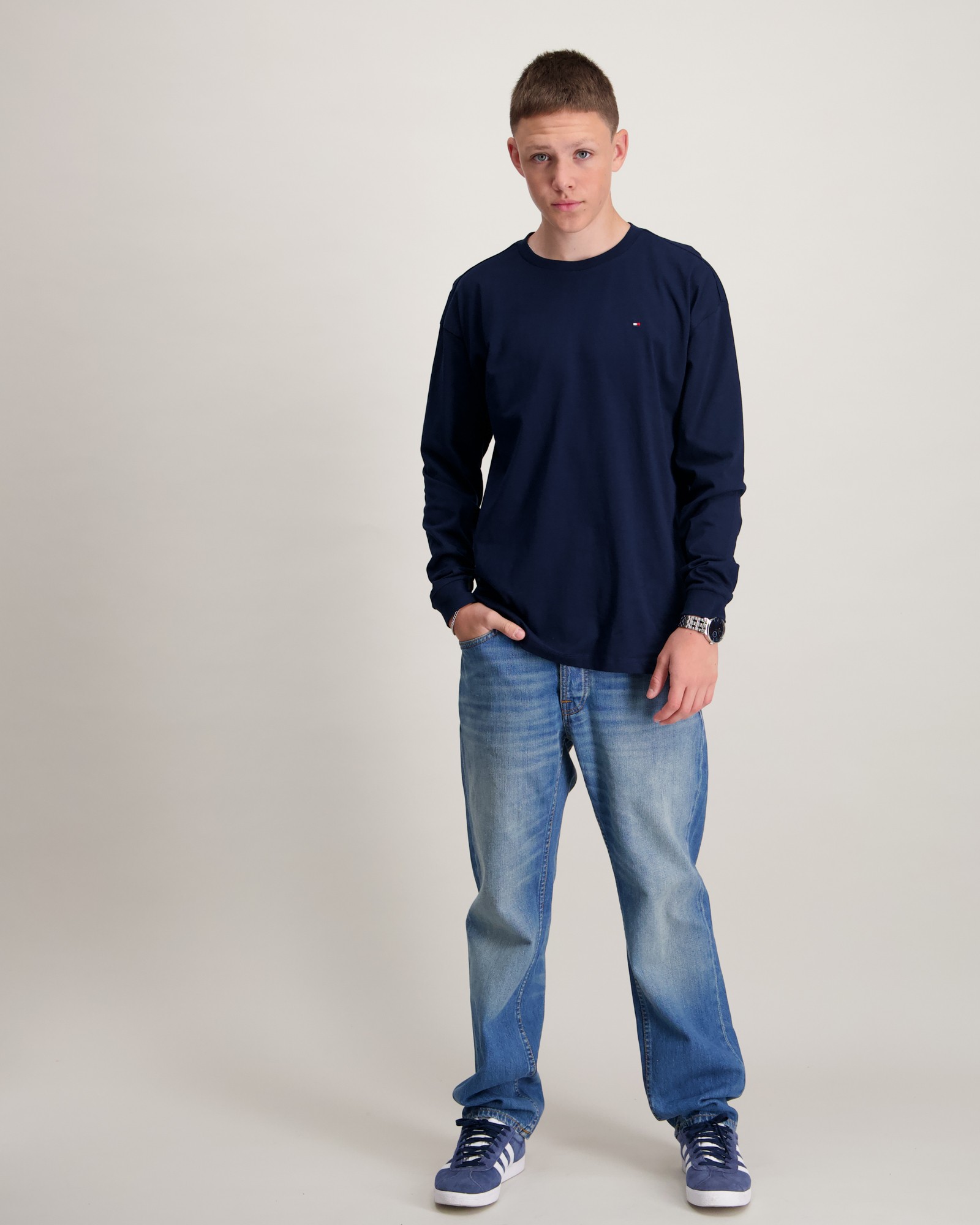 Tommy Hilfiger ESSENTIAL T-SHIRT LS Blau für Jungen | Kids Brand Store